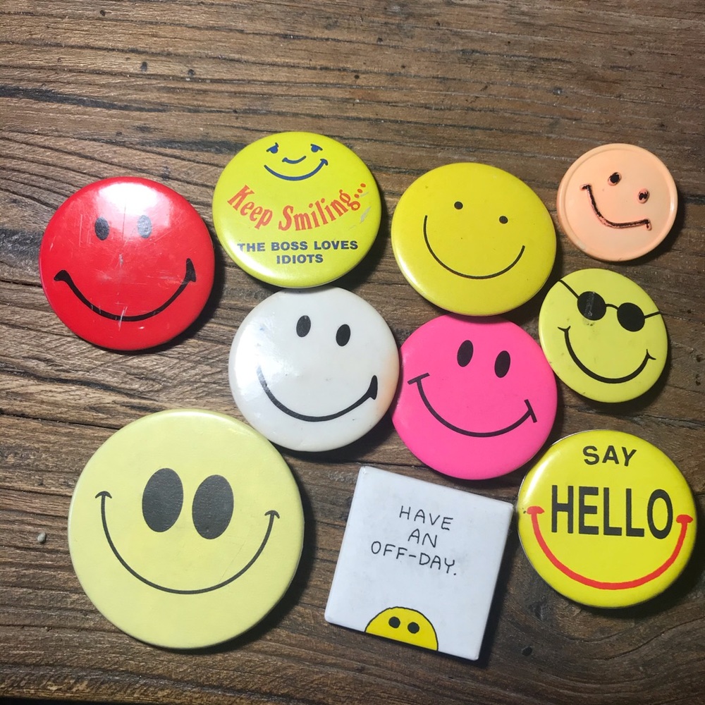 Smiley Face Buttons - Gem